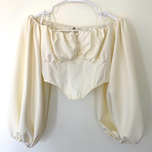 Missguided | Tops | Missguided Cropped Milkmaid Sleeve Corset Top ...